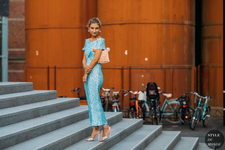 Copenhagen FW SS 2019 Street Style: Jenny Walton - STYLE DU MONDE ...
