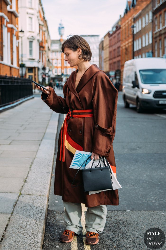 London Fall 2020 Street Style: Camilla and Giulia Venturini - STYLE DU ...